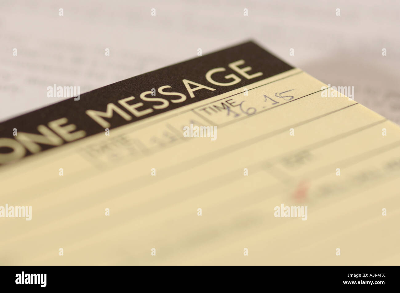 telephone office message please call Stock Photo - Alamy