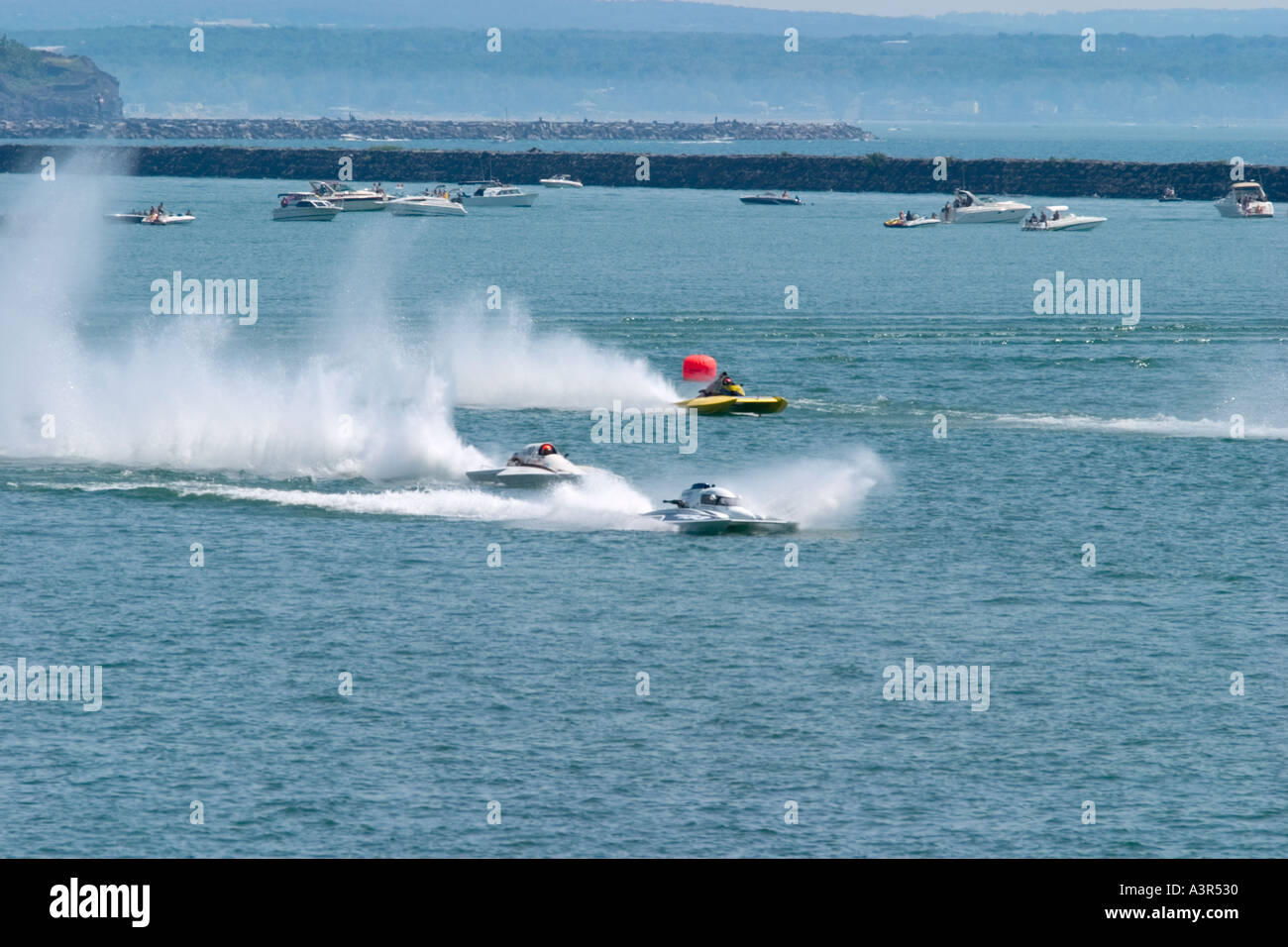 Hydroplane boats hi-res stock photography and images - Alamy