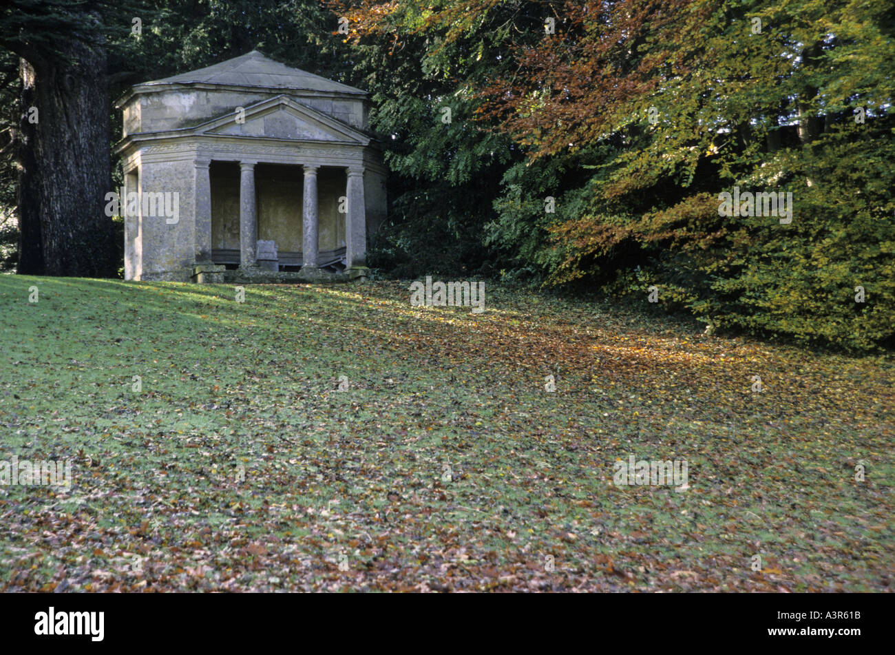 Rousham house gardens hi-res stock photography and images - Alamy