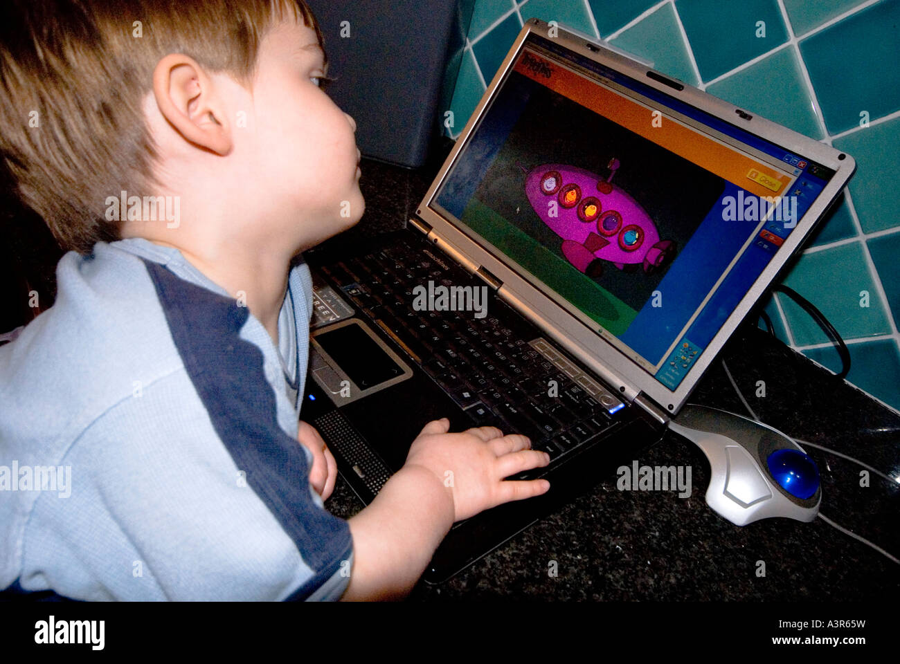 Navigating laptop hi-res stock photography and images - Alamy
