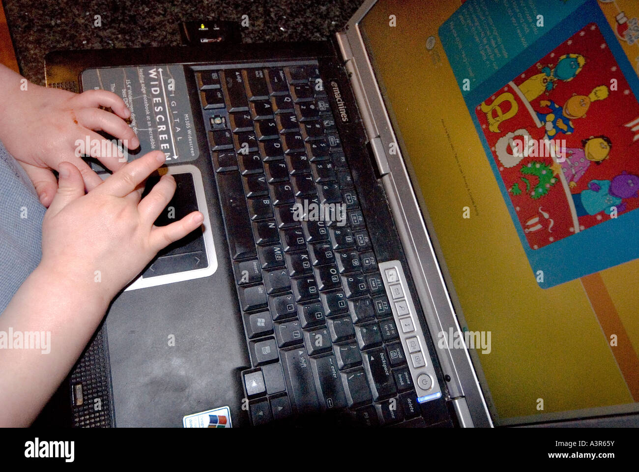 Navigating laptop hi-res stock photography and images - Alamy