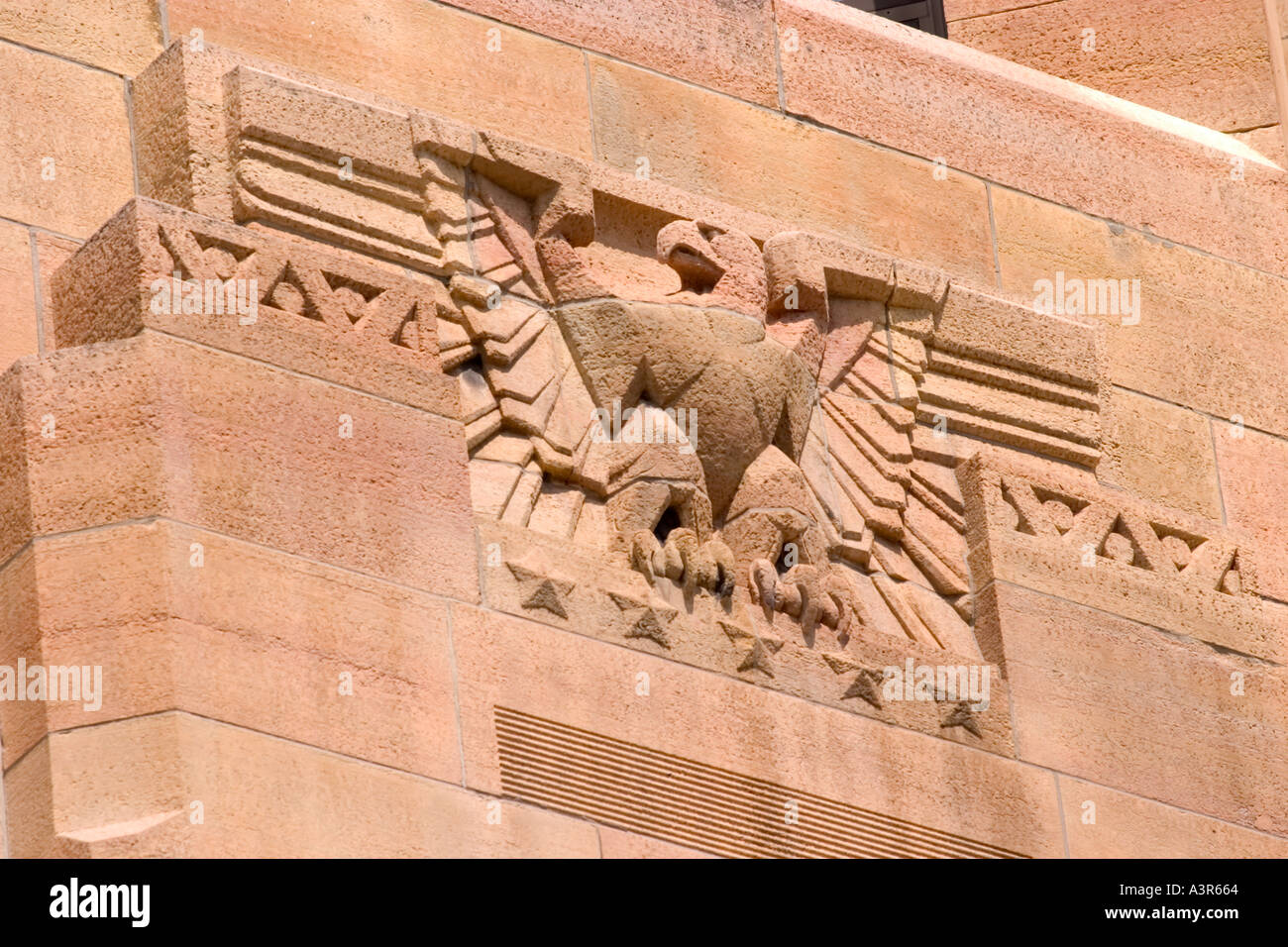 Art deco bas relief new york hi-res stock photography and images - Alamy