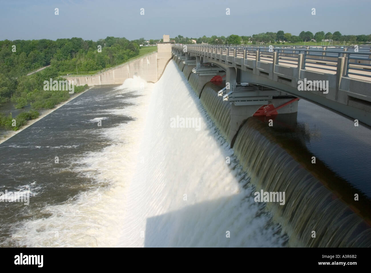 Hoover Dam on Big Walnut Creek near Columbus Ohio Stock Photo - Alamy