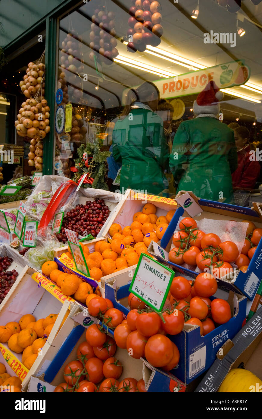 market stall shop vegetables Stock Photo - Alamy
