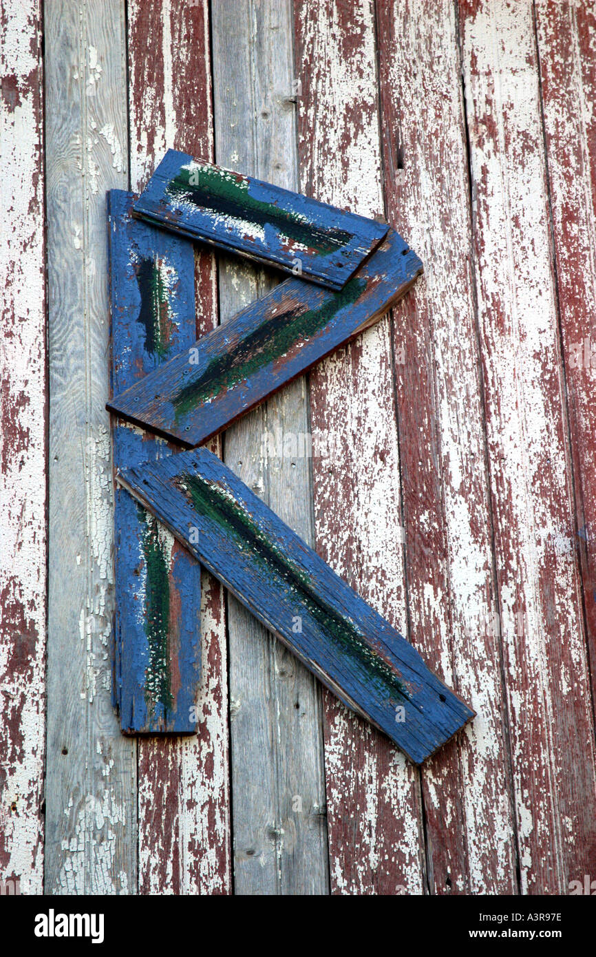 Letter R on the side of a barn Stock Photo - Alamy