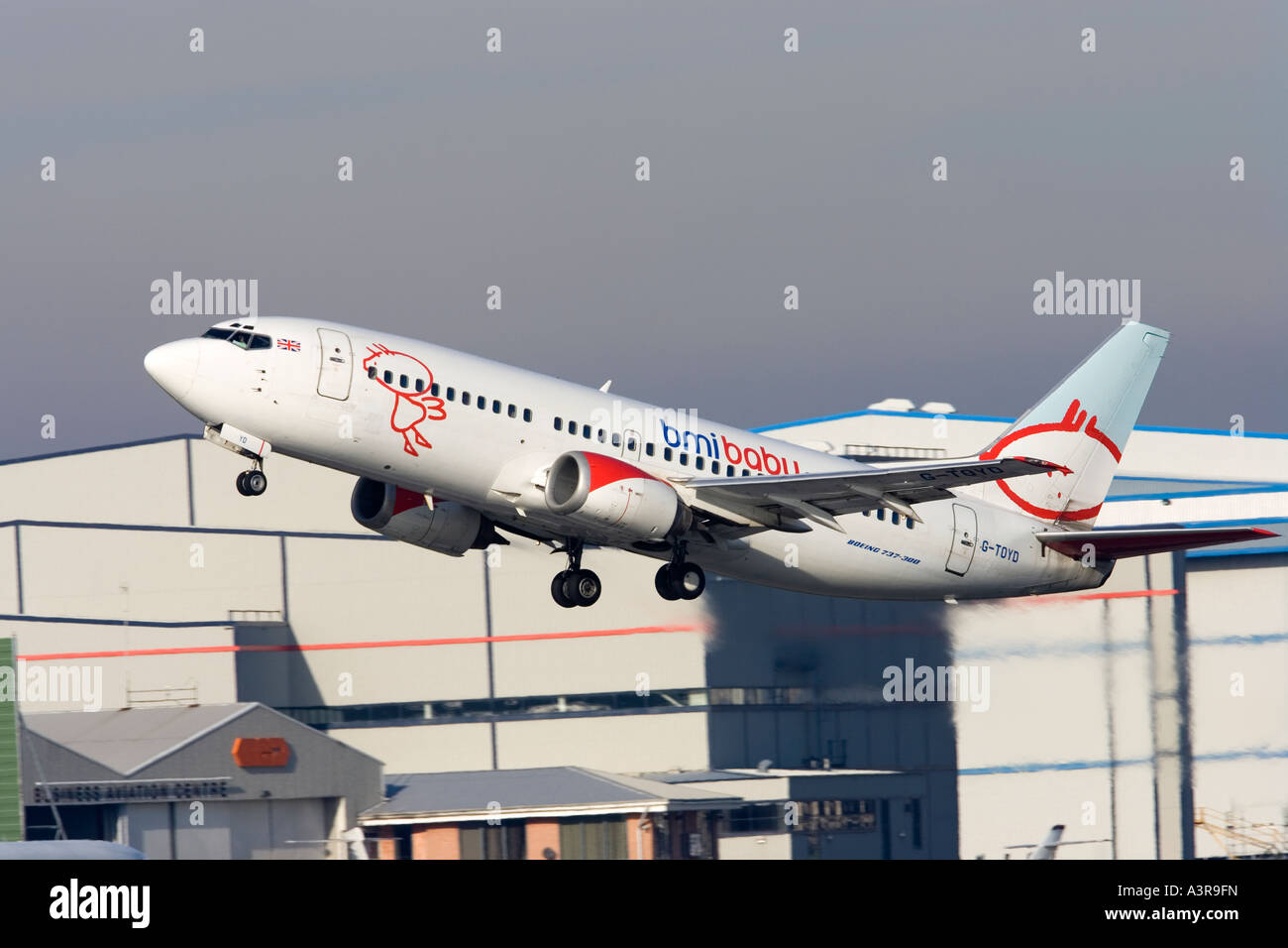 BMI Baby Boeing 737 Stock Photo - Alamy