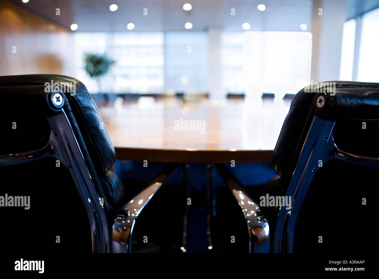Empty meeting room Stock Photo - Alamy