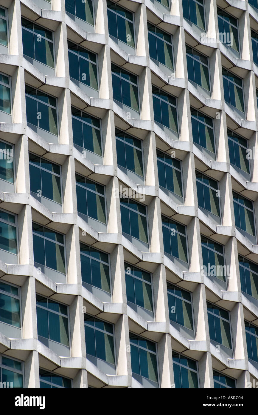 Building office block london centrepoint hi-res stock photography and ...