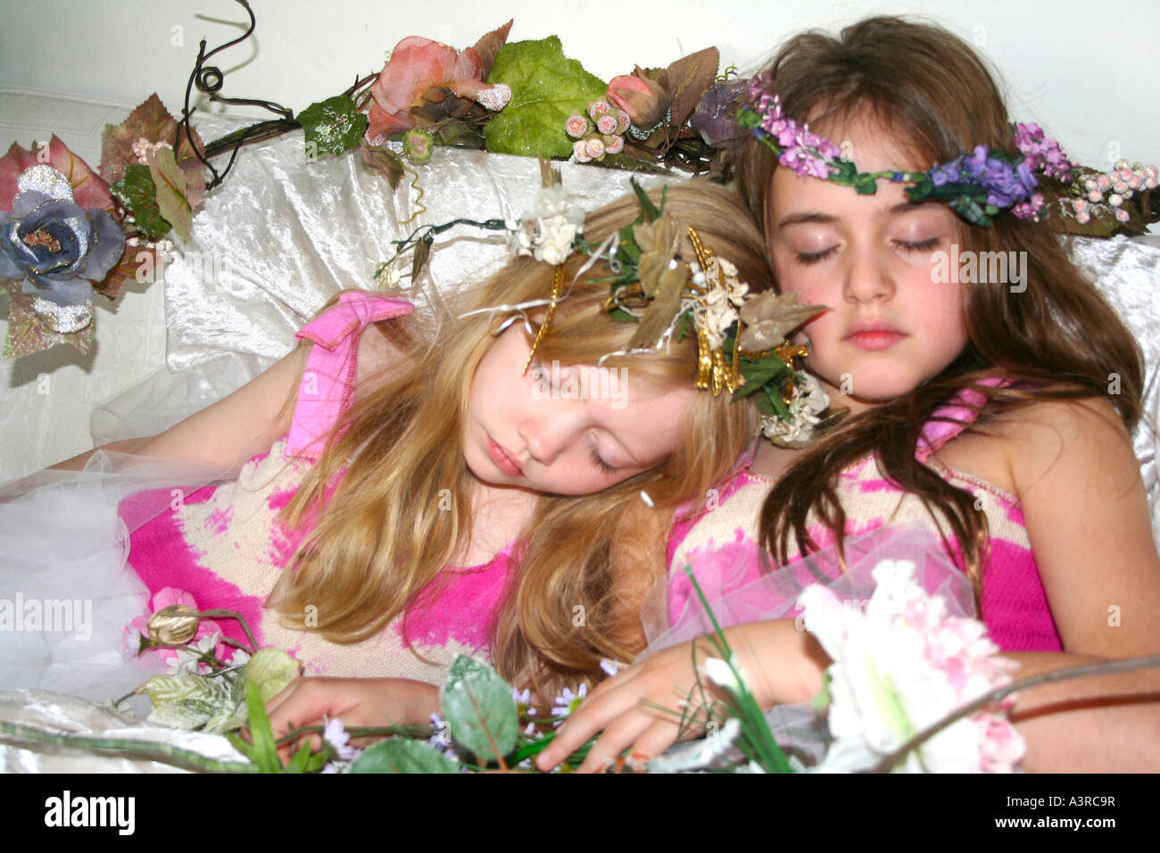 Little children sleeping dreamily Stock Photo - Alamy