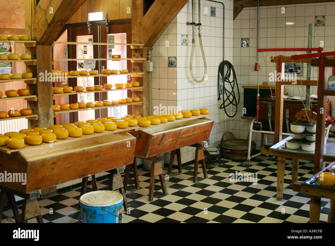 Cheese making historical hi-res stock photography and images - Alamy