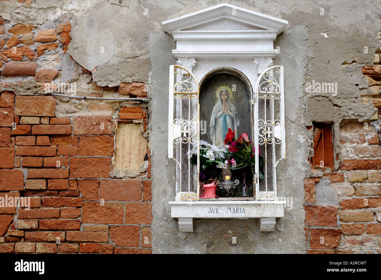 Ave maria image virgin mary hi-res stock photography and images - Alamy