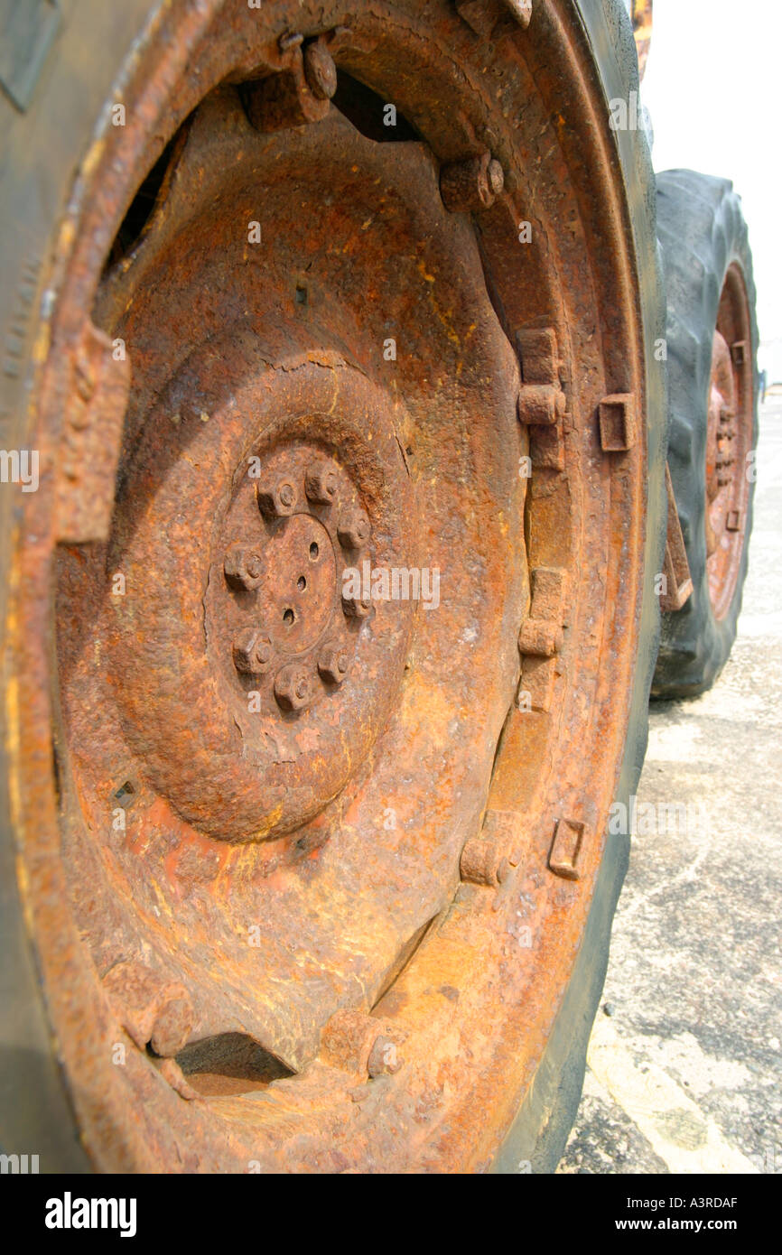 Rusty Tractor Wheel Stock Photo - Alamy