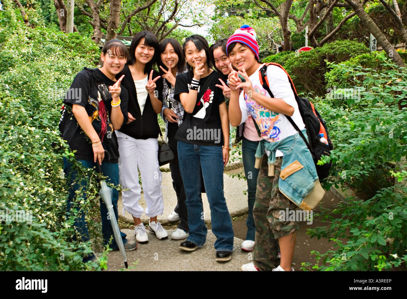 Tokyo school girls hi-res stock photography and images - Alamy