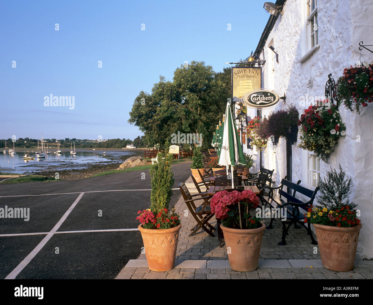 The Ship Inn Red Wharf Bay High Resolution Stock Photography and Images ...