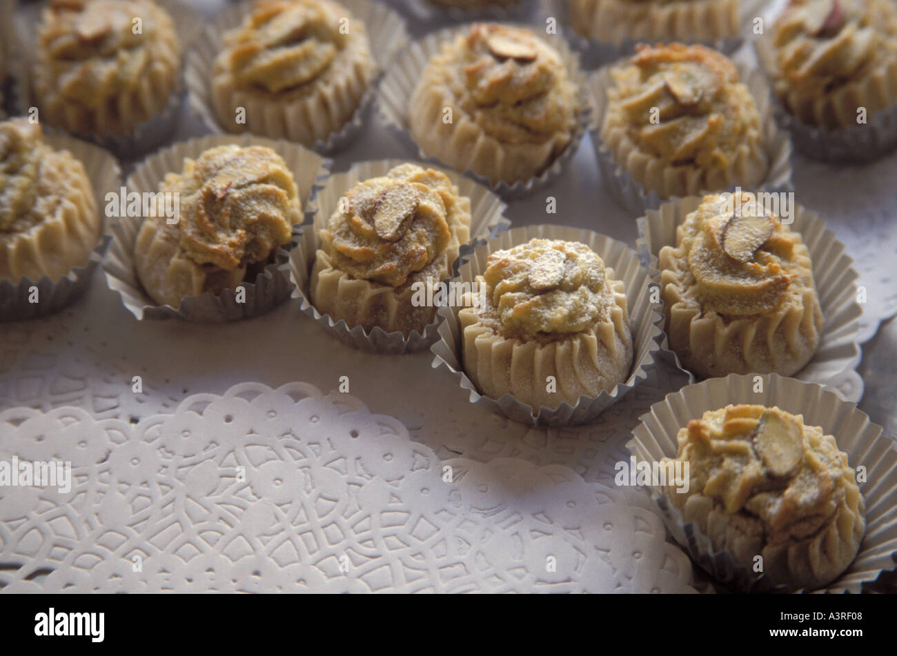 Algerian pastries hi-res stock photography and images - Alamy