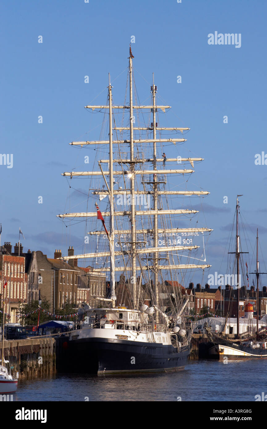 Tall ship Tenacious Stock Photo - Alamy