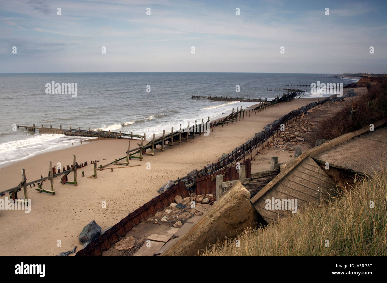 Happisburgh beach seen from the cliff Stock Photo - Alamy