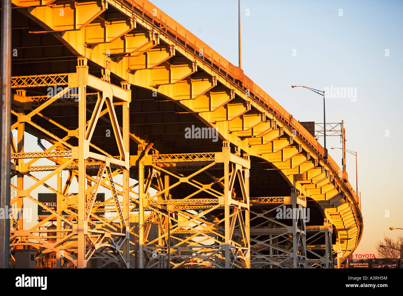 Road signs over overpass hi-res stock photography and images - Alamy