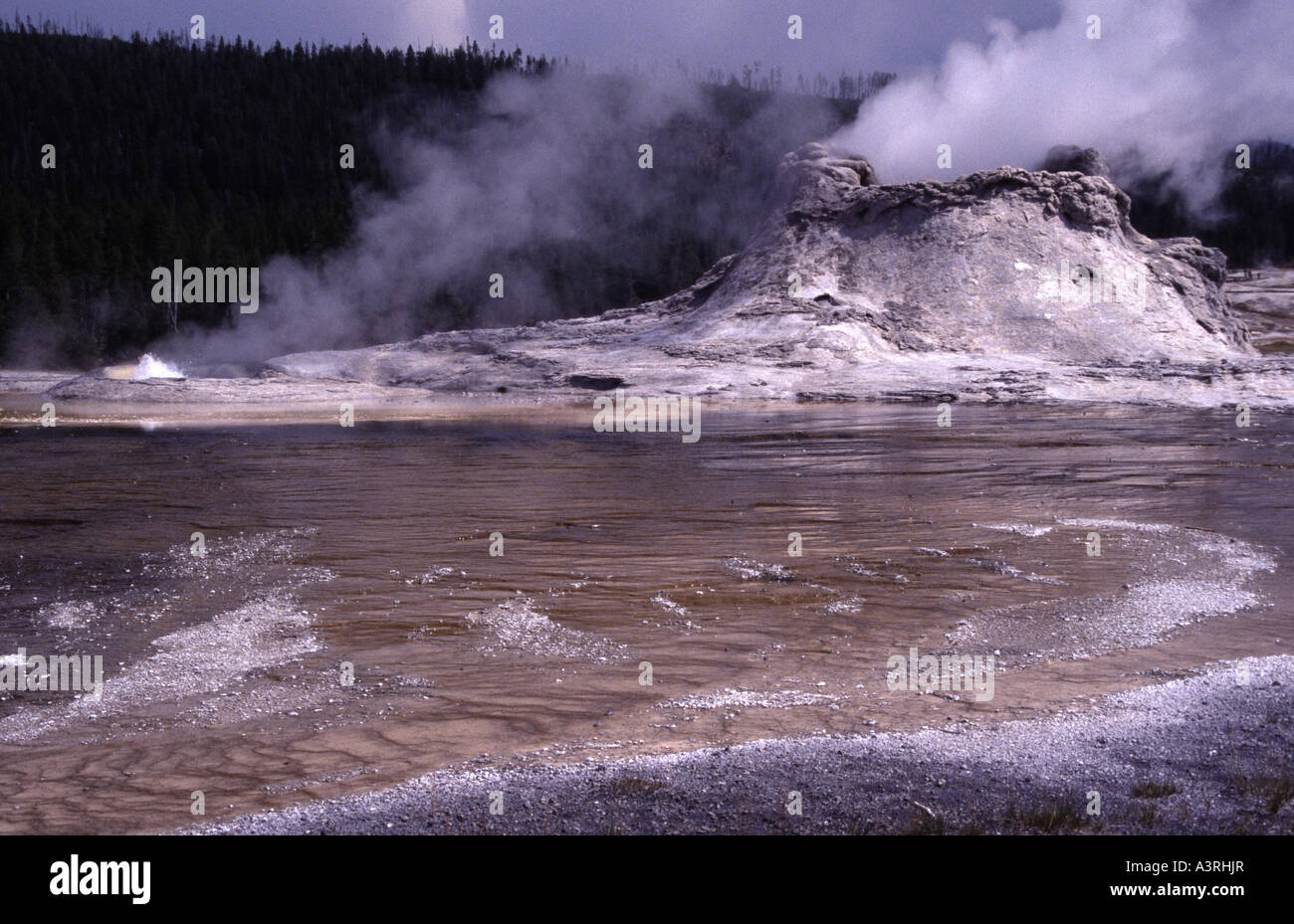 Volcanic tableland yellowstone national park hi-res stock photography ...