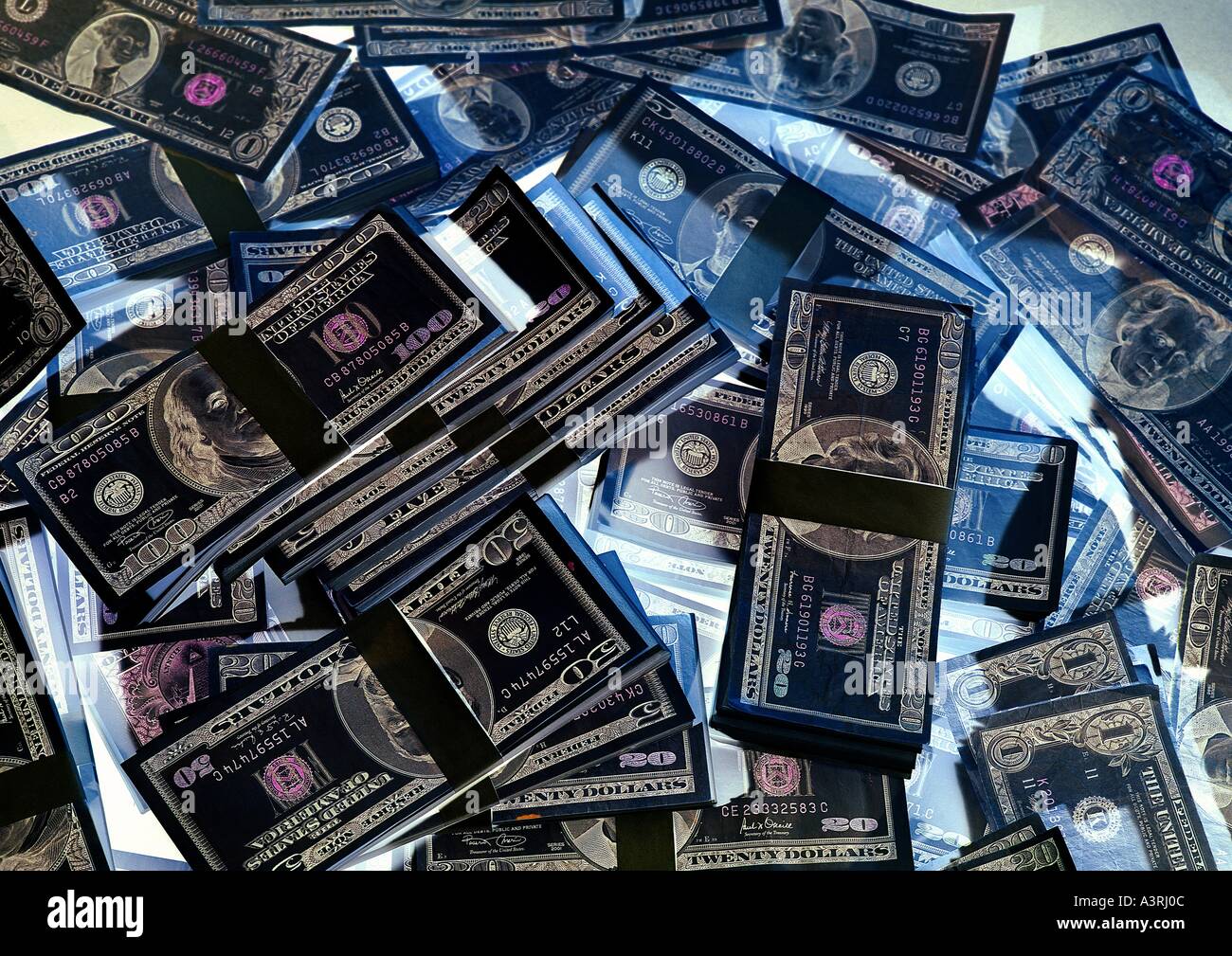 Currency note wads hi-res stock photography and images - Alamy