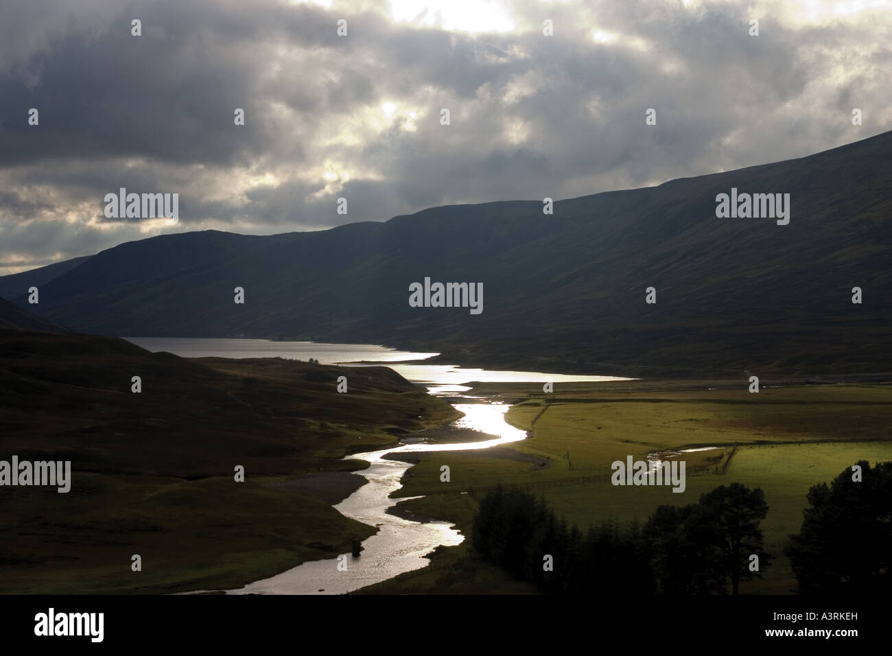 Loch Garry - Central Highlands Stock Photo - Alamy
