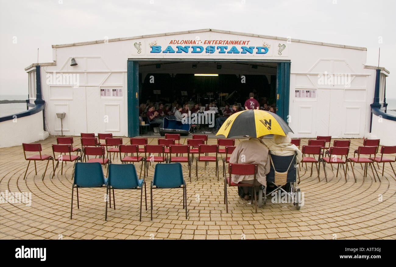 Brass band playing in bandstand hi-res stock photography and images - Alamy