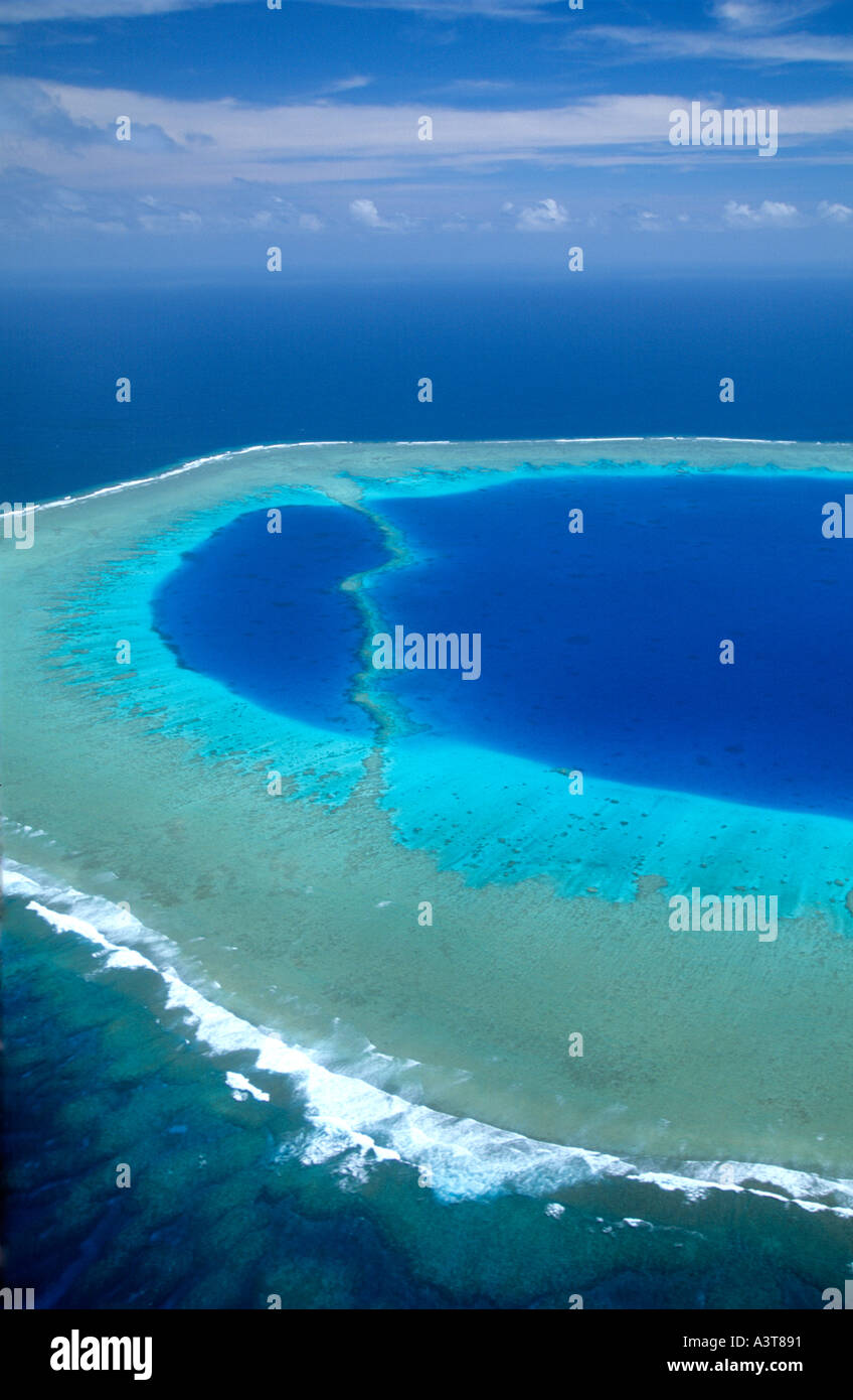 reef formation in Pacific Ocean near Fiji Stock Photo - Alamy