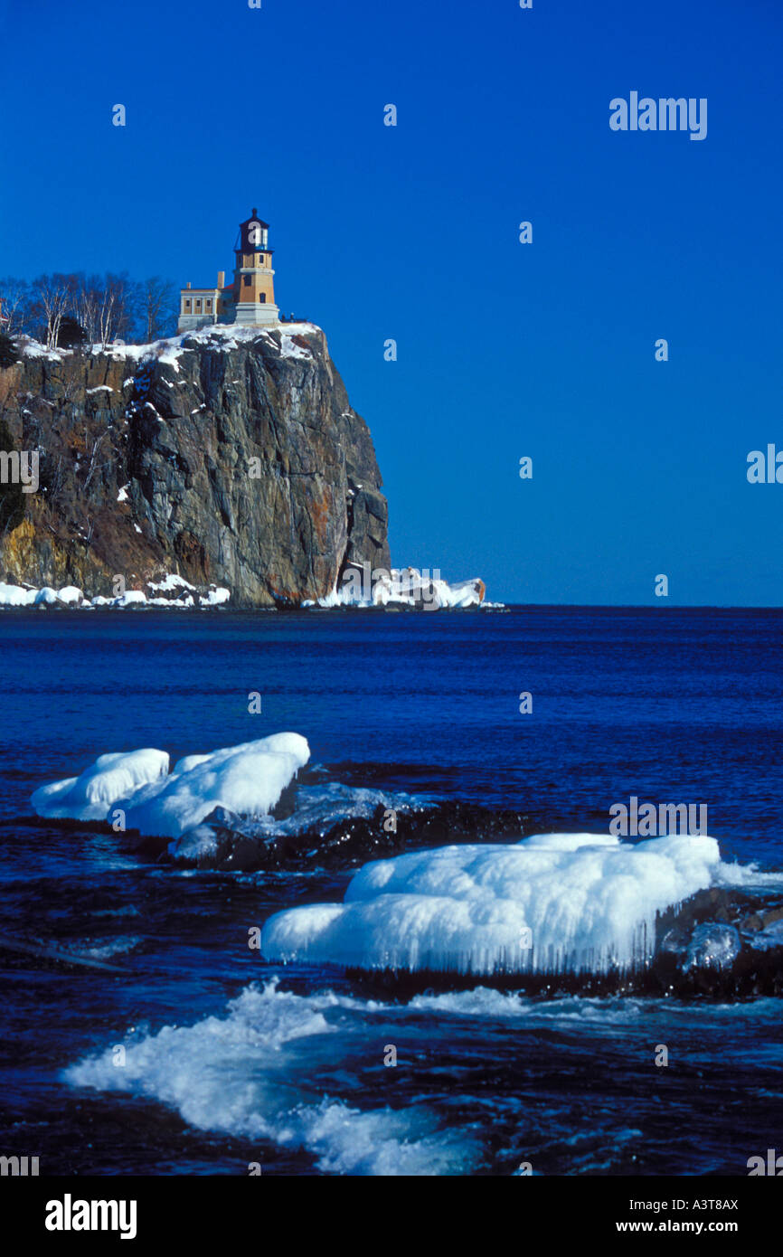 Split Rock Lighthouse on Lake Superior in winter at Split Rock ...