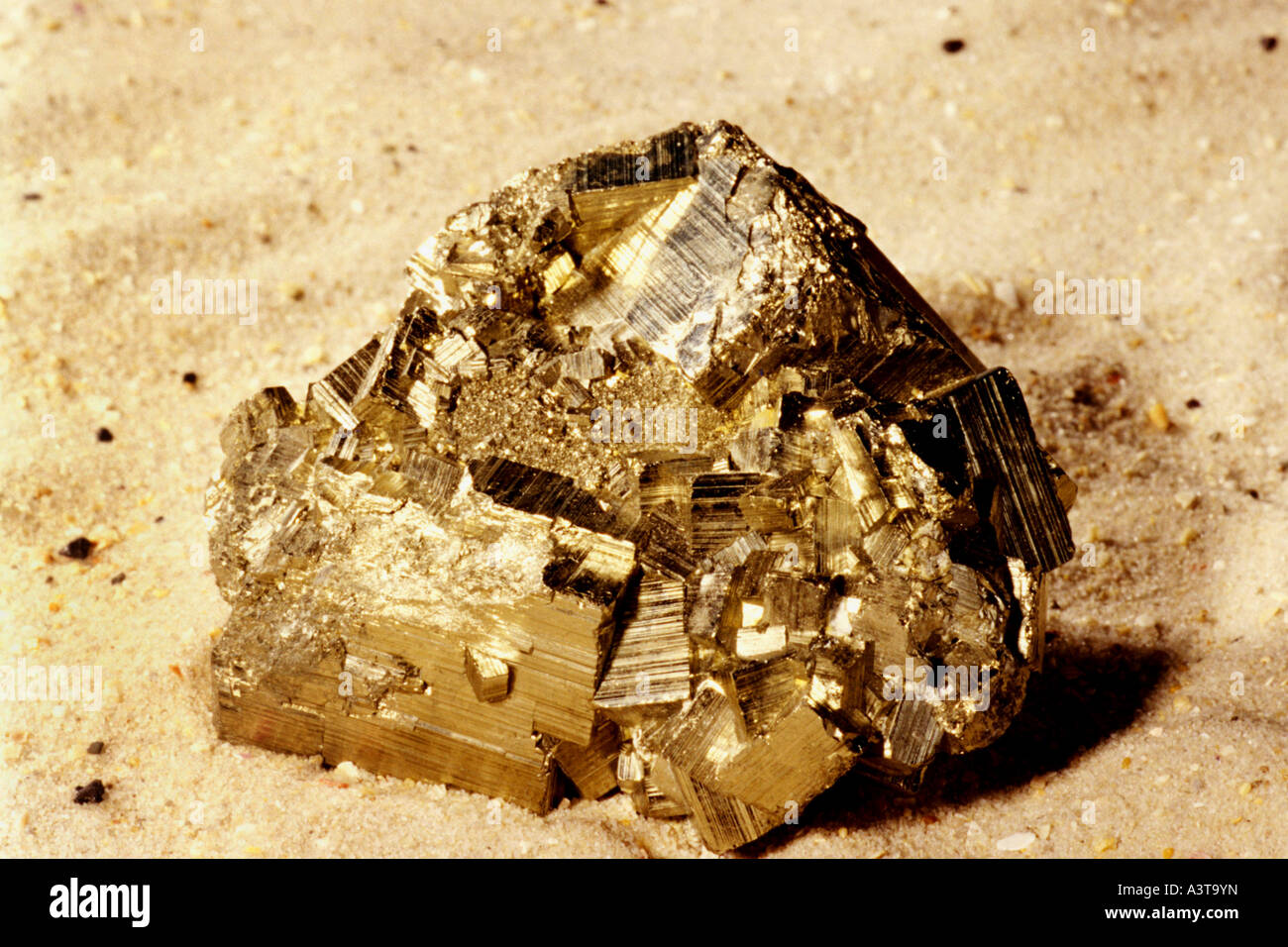 Pyrite hi-res stock photography and images - Alamy