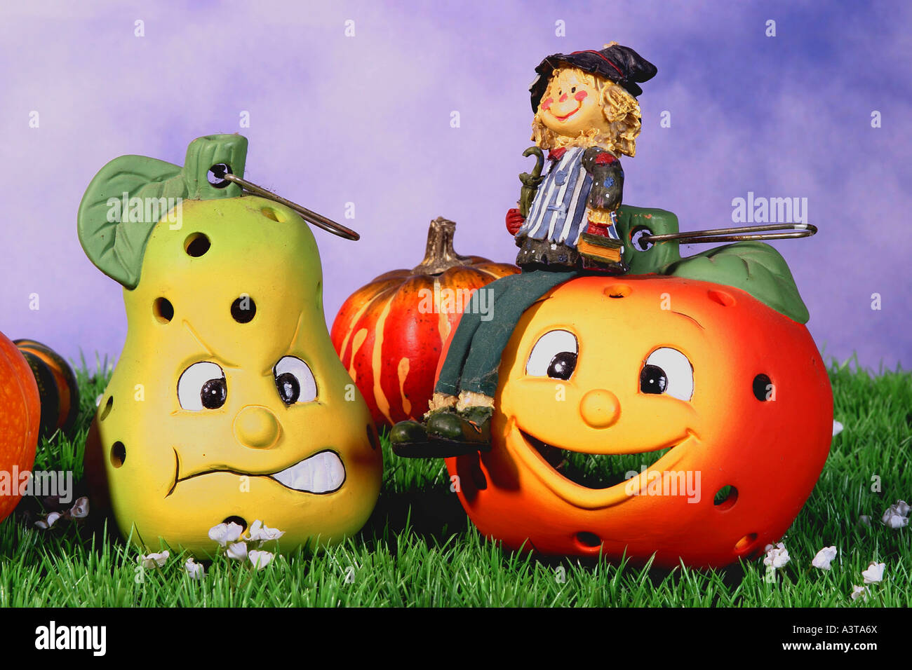 Funny figures hi-res stock photography and images - Alamy