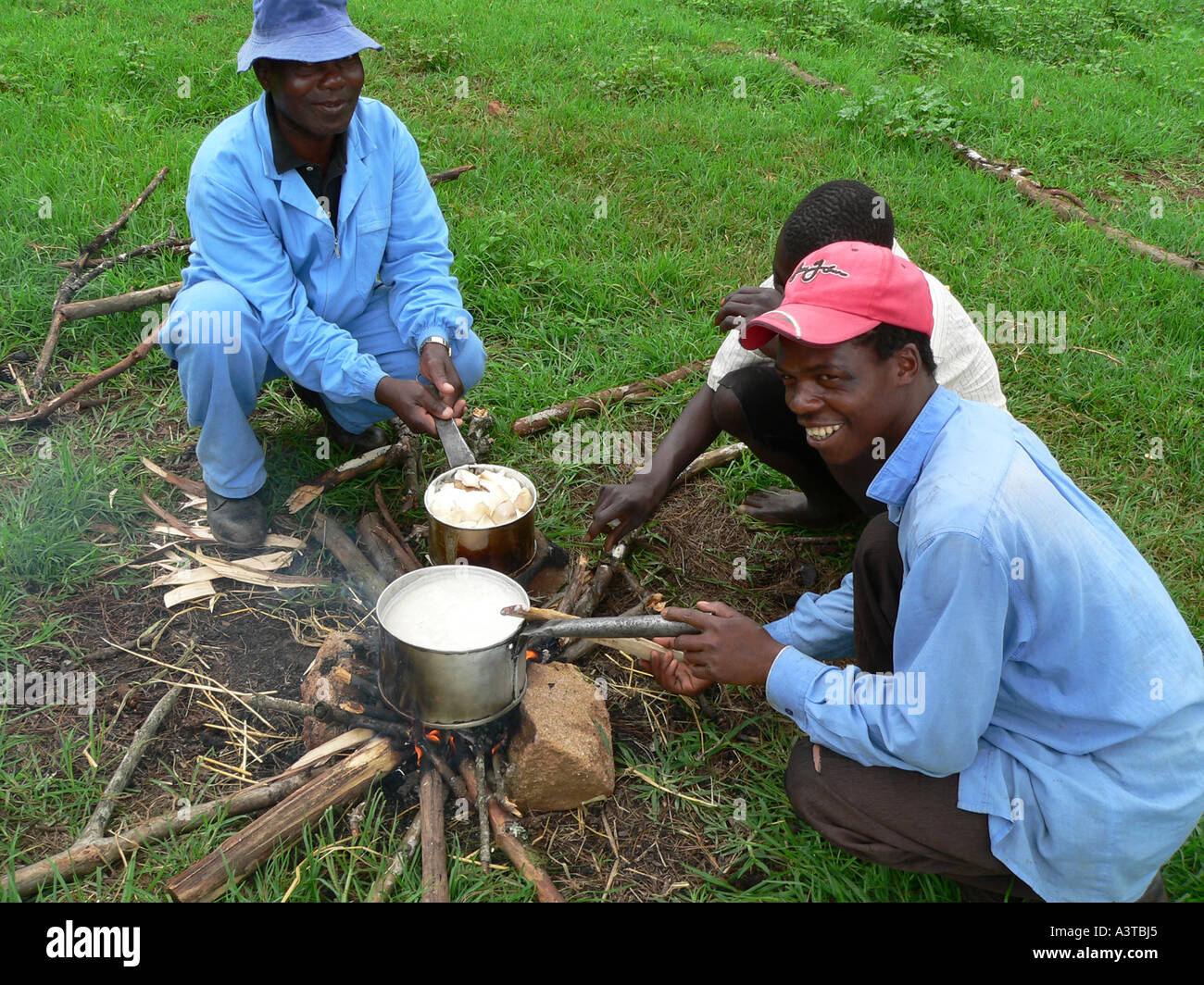 Shona zimbabwe hi-res stock photography and images - Alamy