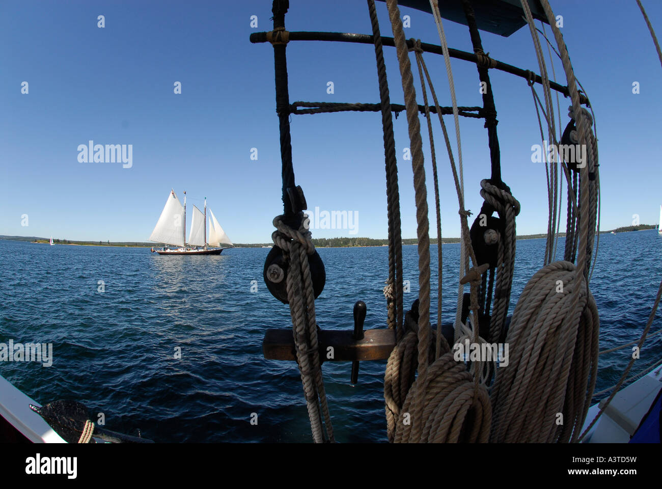 132 feet tall hi-res stock photography and images - Alamy