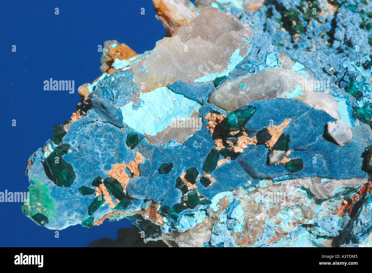 Dioptase High Resolution Stock Photography and Images - Alamy