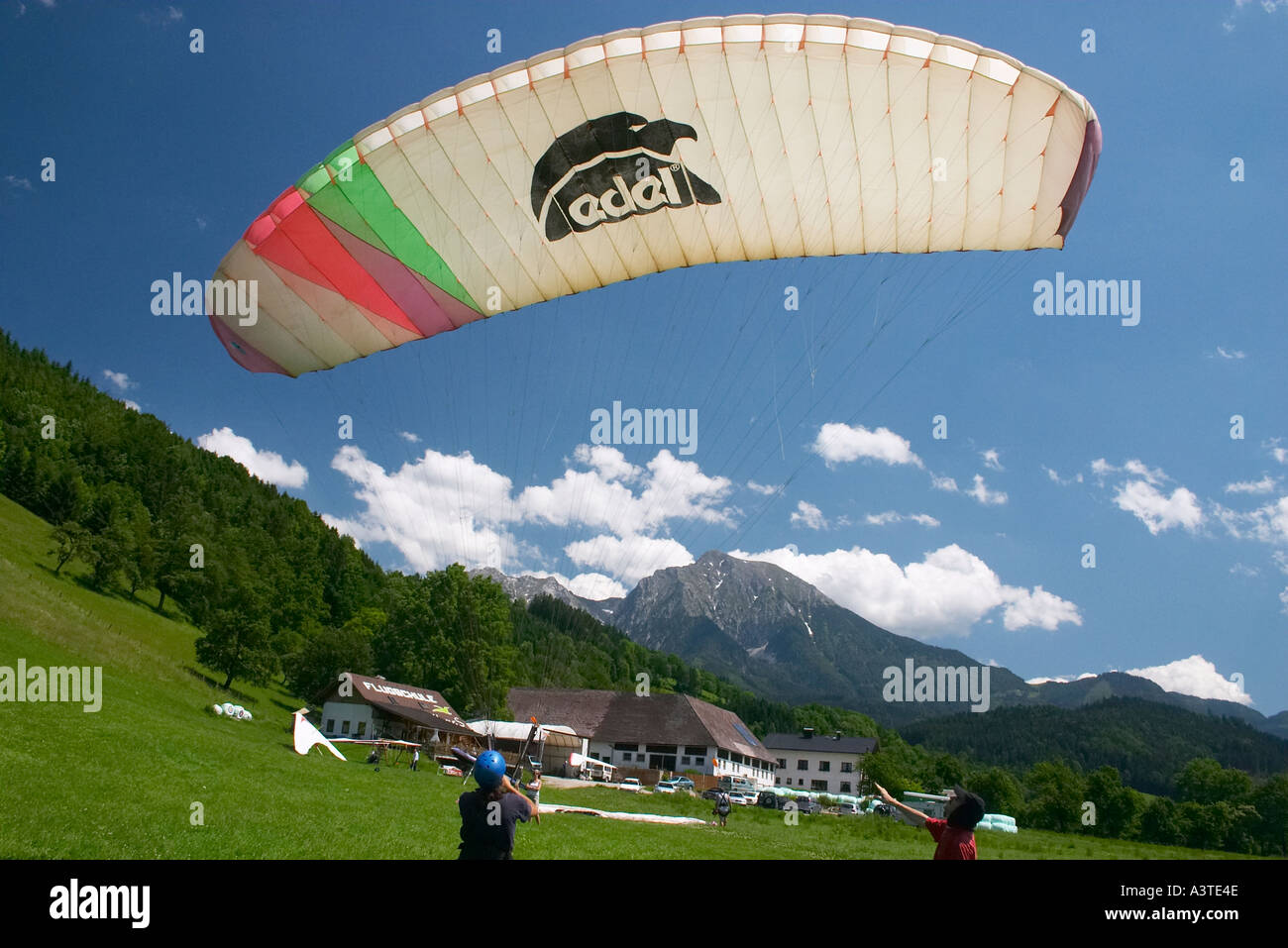 woman learning paragliding Stock Photo - Alamy