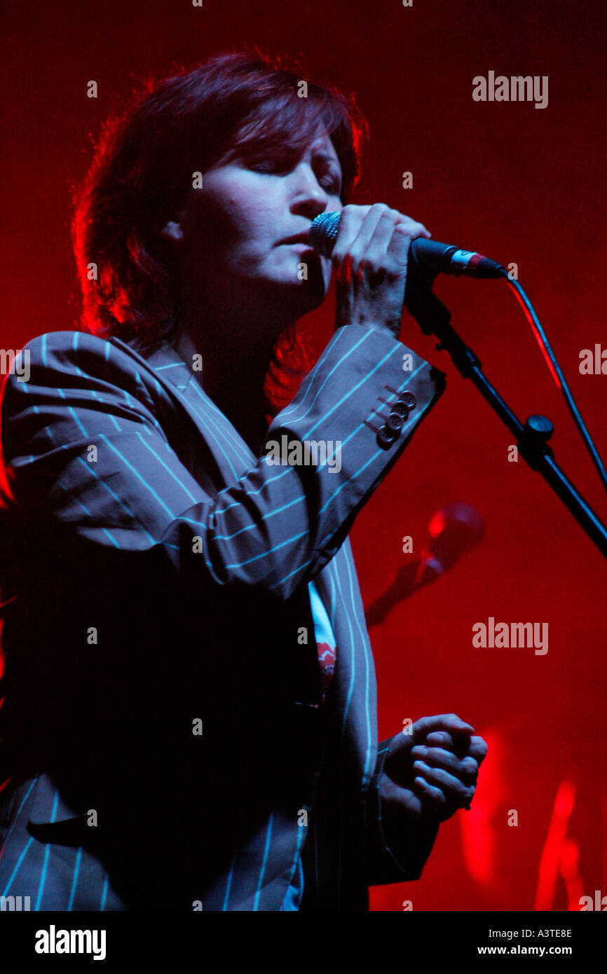 Karen Matheson of Capercaillie The Hebridean Celtic Music Festival ...