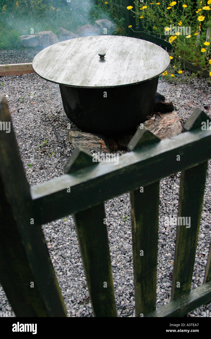 Traditional wool dyeing Soay Studio West Tarbert Harris The Hebrides ...