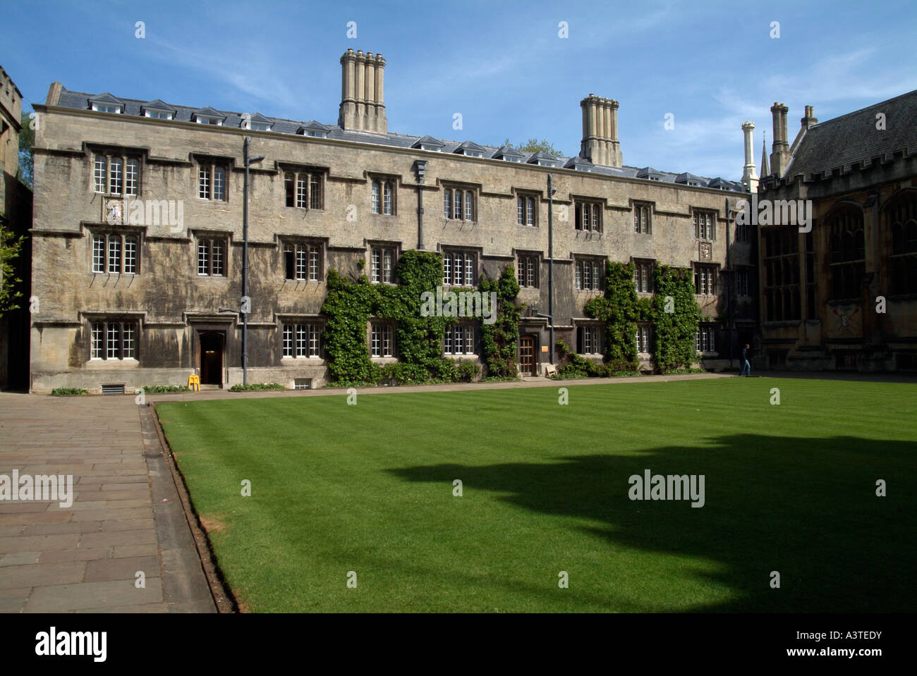 Exeter college oxford quad hi-res stock photography and images - Alamy