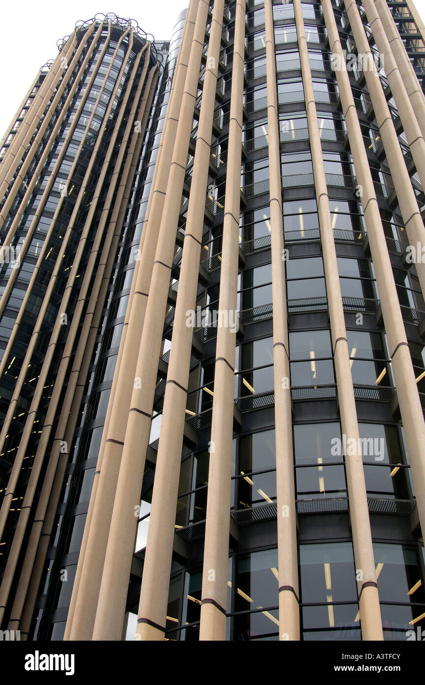 Europe Tower, Torre Europa, Paseo de la Castellana, architect Miguel ...