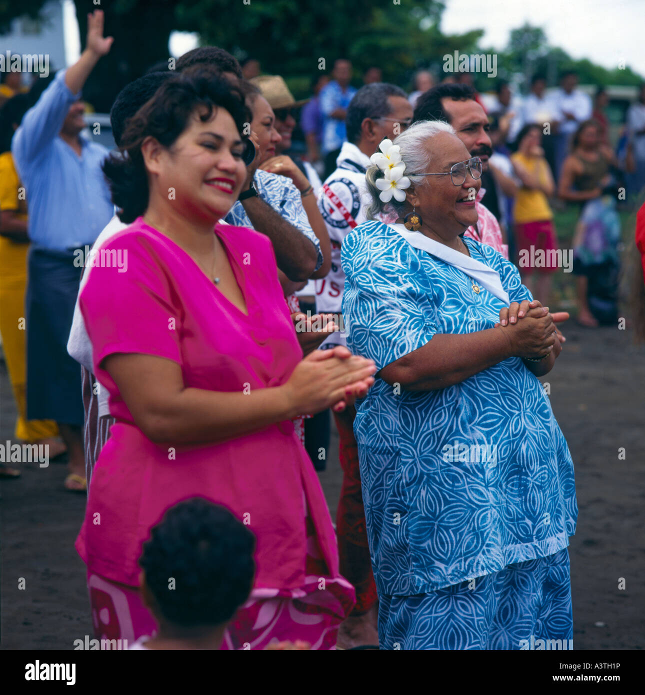 Samoan woman hi-res stock photography and images - Alamy