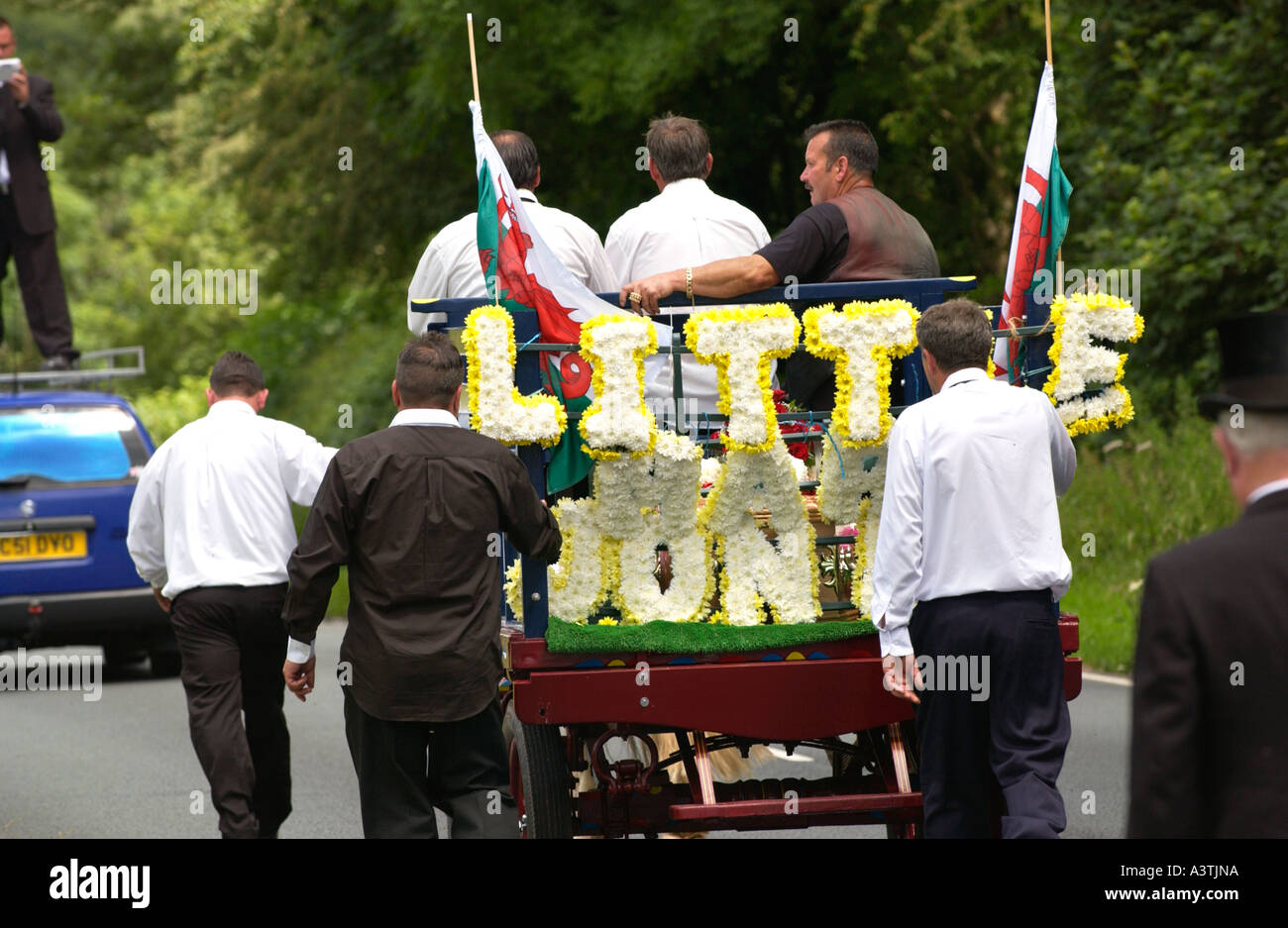 Gypsy funeral hi-res stock photography and images - Alamy
