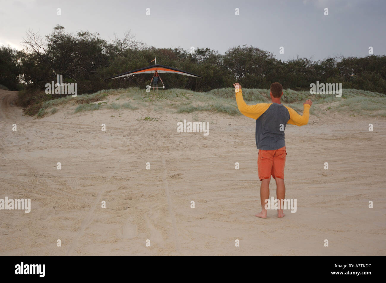 hand arm signals as hang glider prepares to take off dsca 1768 Stock ...