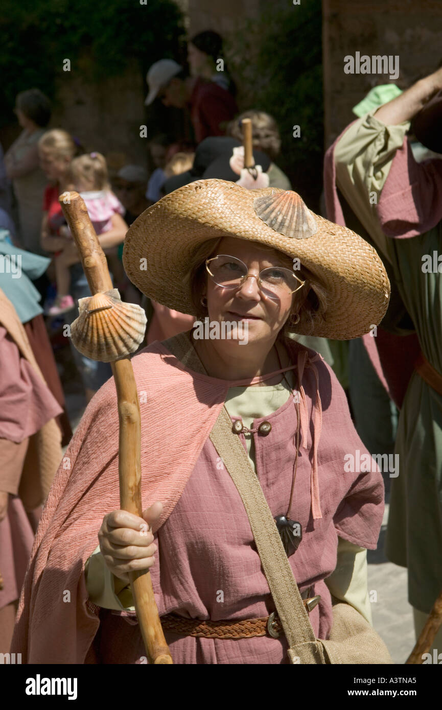 Medieval Festival on 14 July in Cordes sur Ciel Tarn France pilgrim to ...