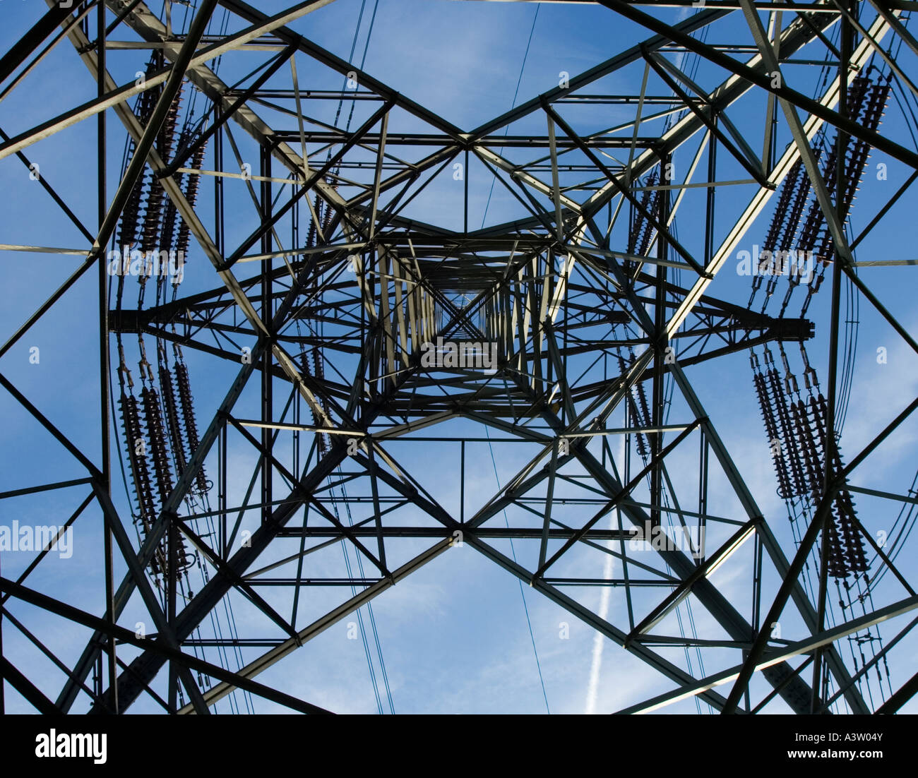 view of electricity pylon from below Stock Photo - Alamy