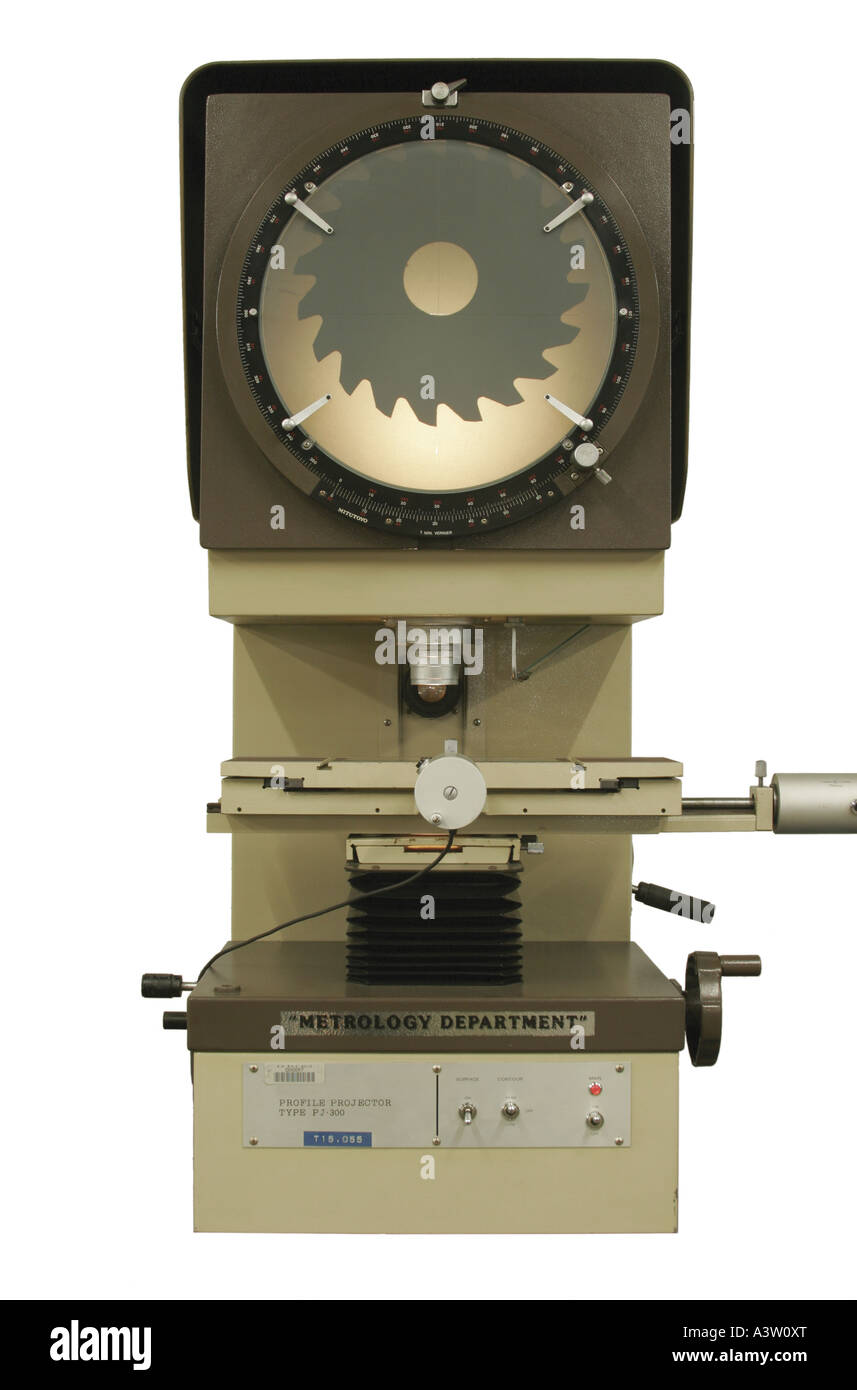 Vertical Benchtop Optical Comparator For Screw And Thread, 60% OFF