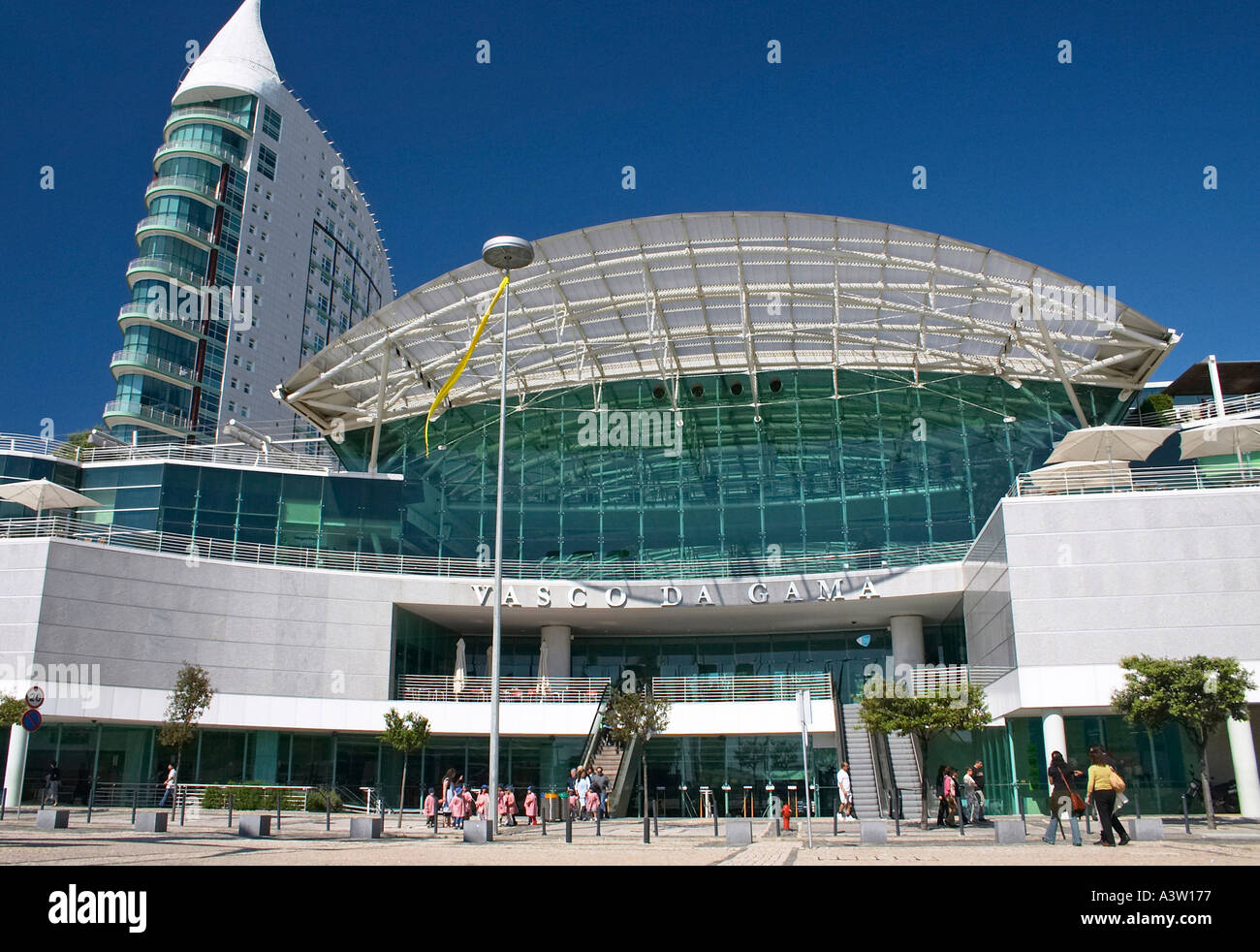 shopping mall Vasco da Gama, Expo site Stock Photo - Alamy