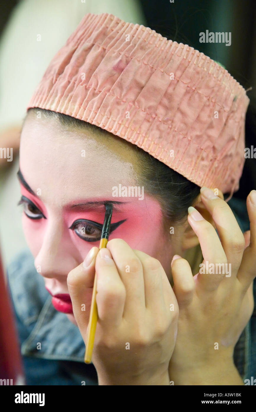 Chinese Opera Makeup Tutorial