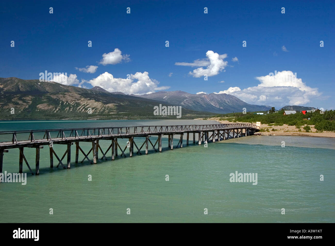 Lake bennett yukon hi-res stock photography and images - Alamy