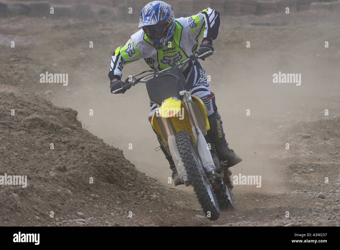 moto cross driver Stock Photo - Alamy