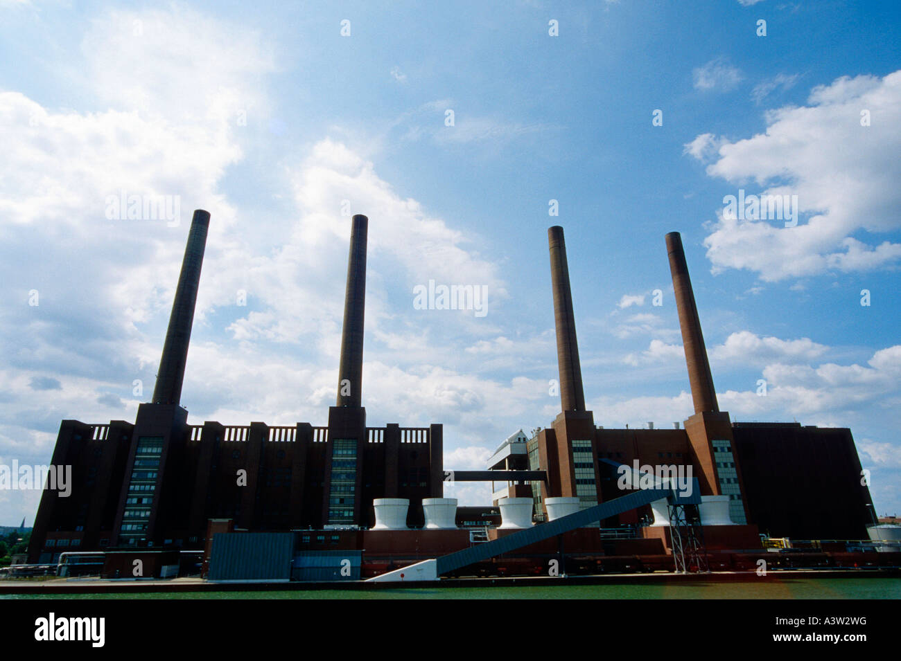 Volkswagen factory hi-res stock photography and images - Alamy