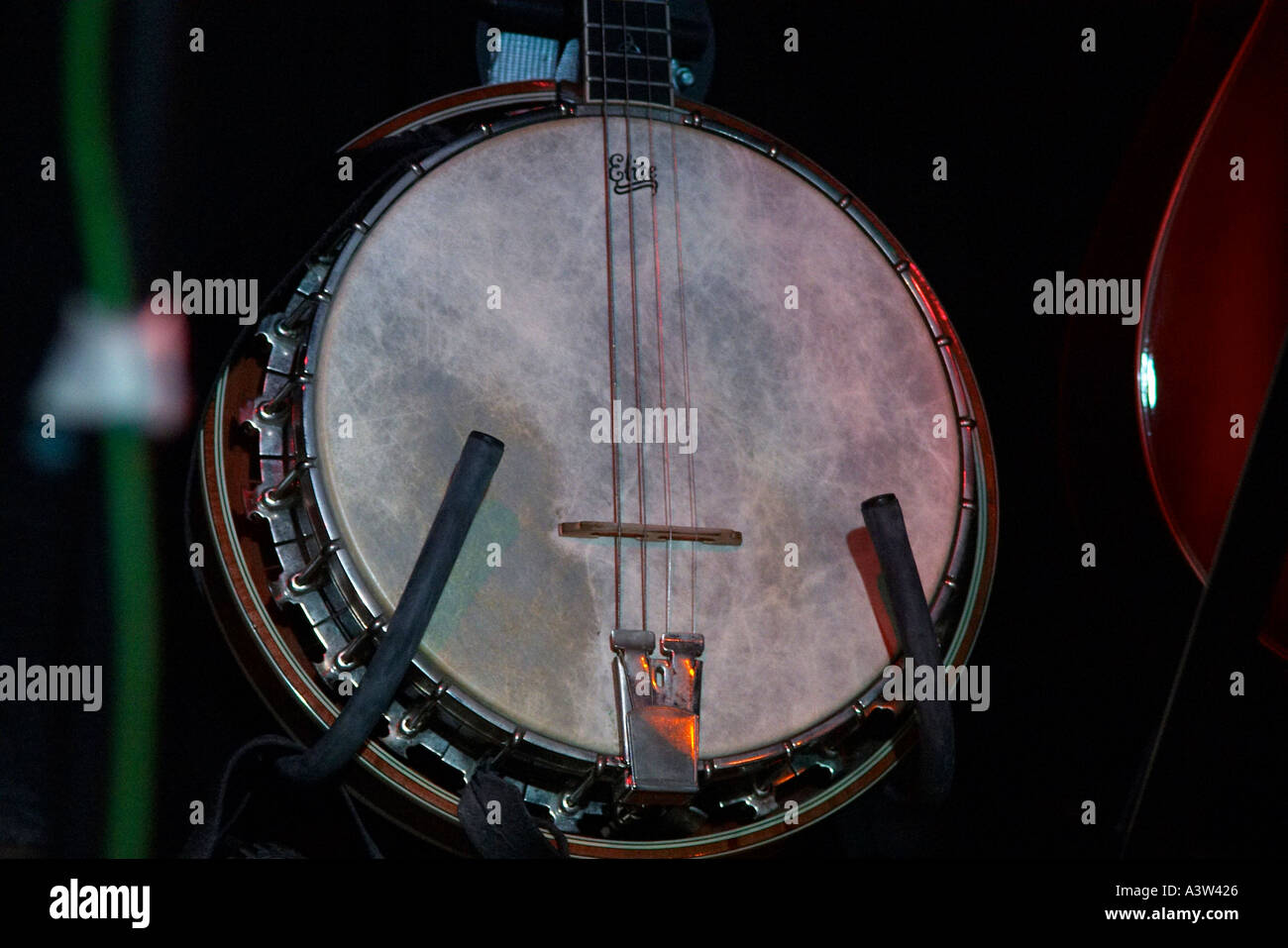 Banjo art hi-res stock photography and images - Alamy